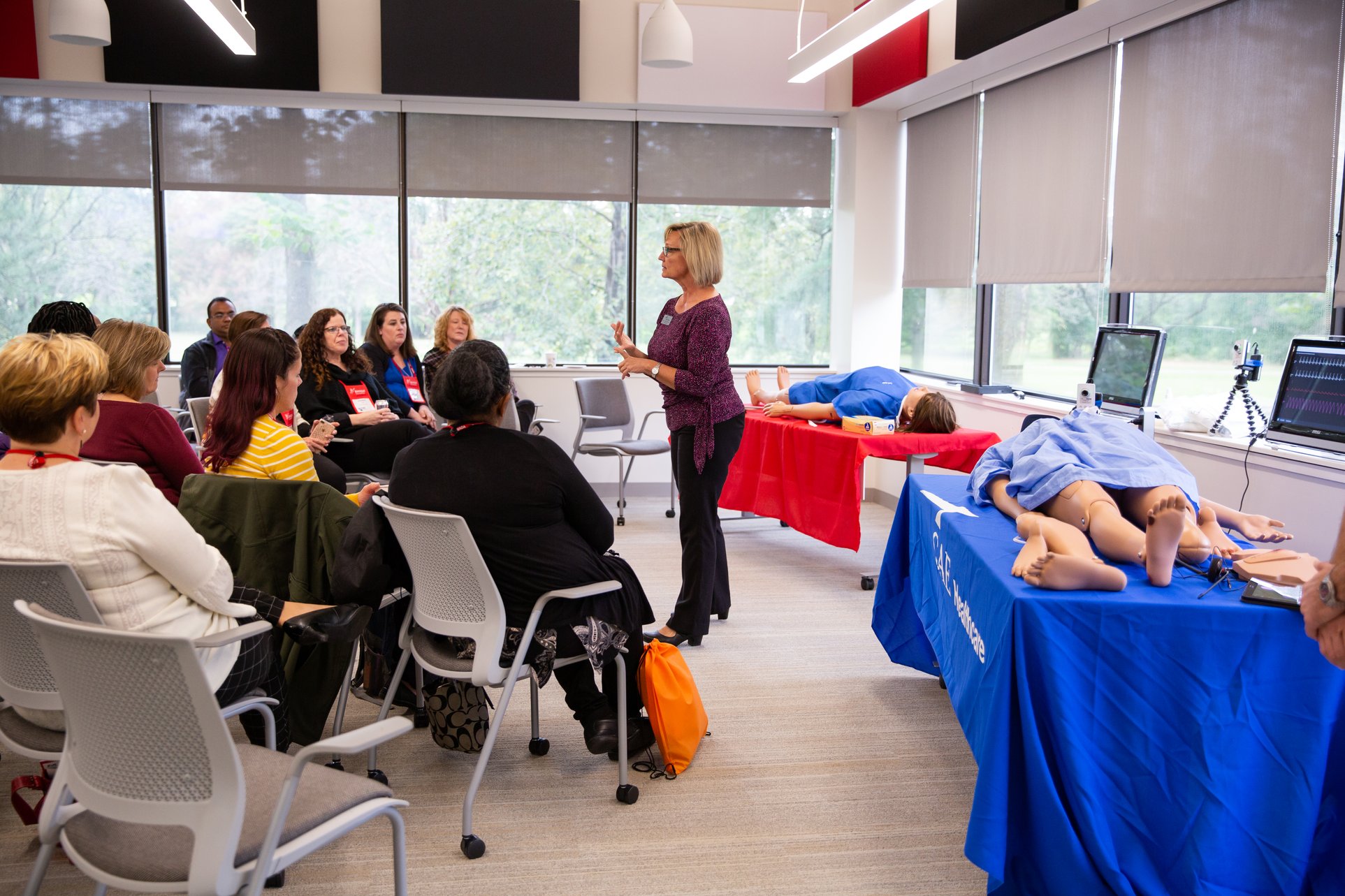 Take Advantage of Free CEU for Nurses